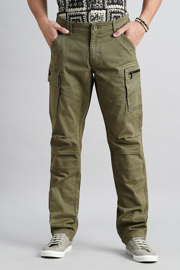 High-Quality Men’s Cargo Pants – Modern Designs for Everyday Wear – Mask